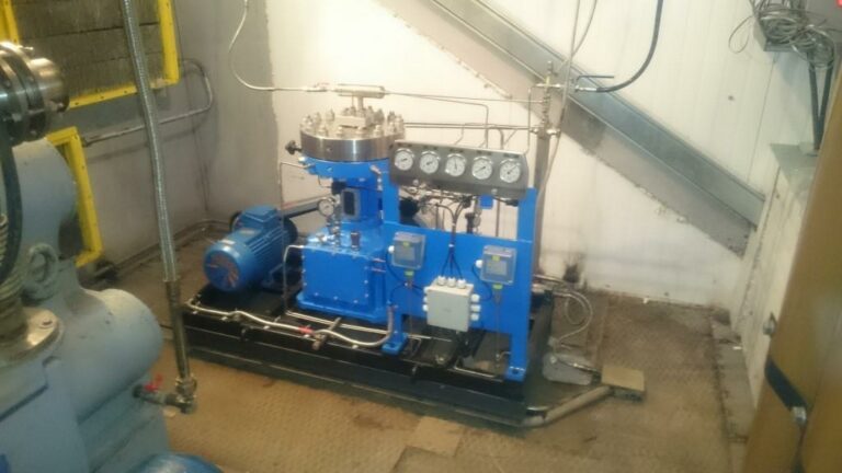 Helium compressors (He) | Diaphragm compressors